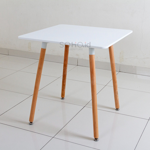 MILENIAL SQUARE TABLE 70x70 IVORY